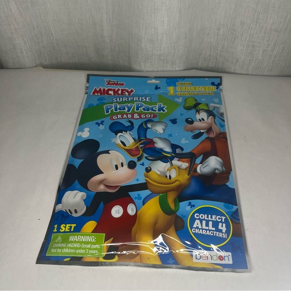 Disney | Art | Mickey Mouse Surprise Play Pack | Poshmark